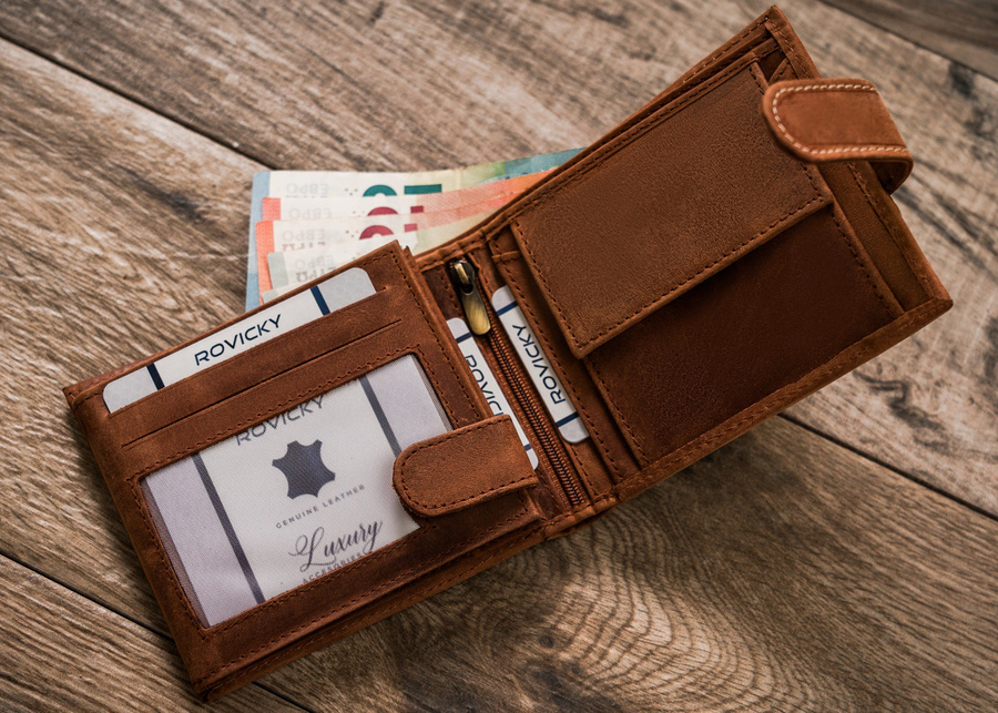 Duży portfel męski z nubukowej skóry naturalnej - Always Wild | Zamów na CedarDrop.com